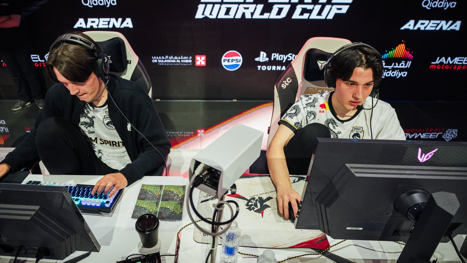 Collapse про Spirit после вылета с TI13: «Art1st и Mira остались там ...