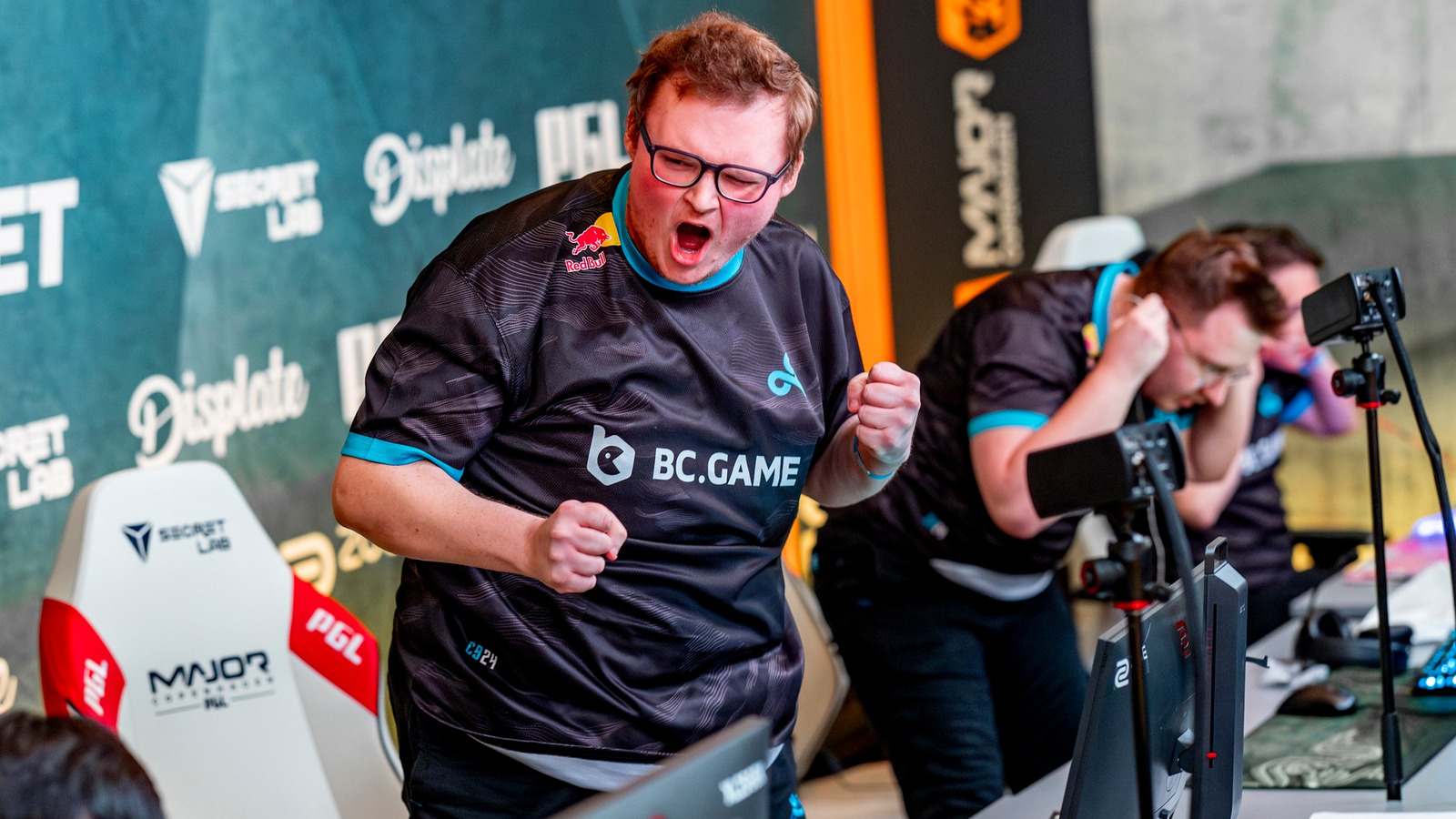 Harumi: «Ax1Le и Boombl4 перейдут в BetBoom Team с вероятностью 99% ...