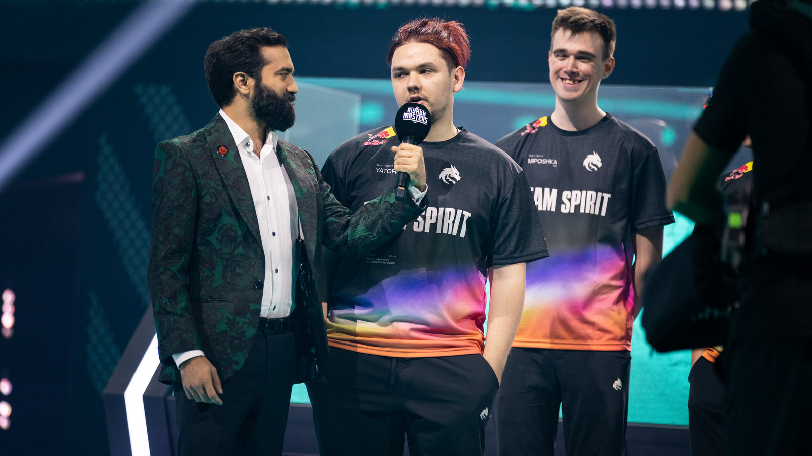 «Типичная СНГ-команда». Yatoro похвалил PARIVISION за красивую игру на FPG. Новости Dota 2