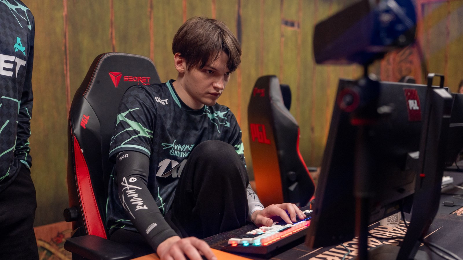 Mira раскрыл, на что потратил деньги с TI10. Dota 2 News